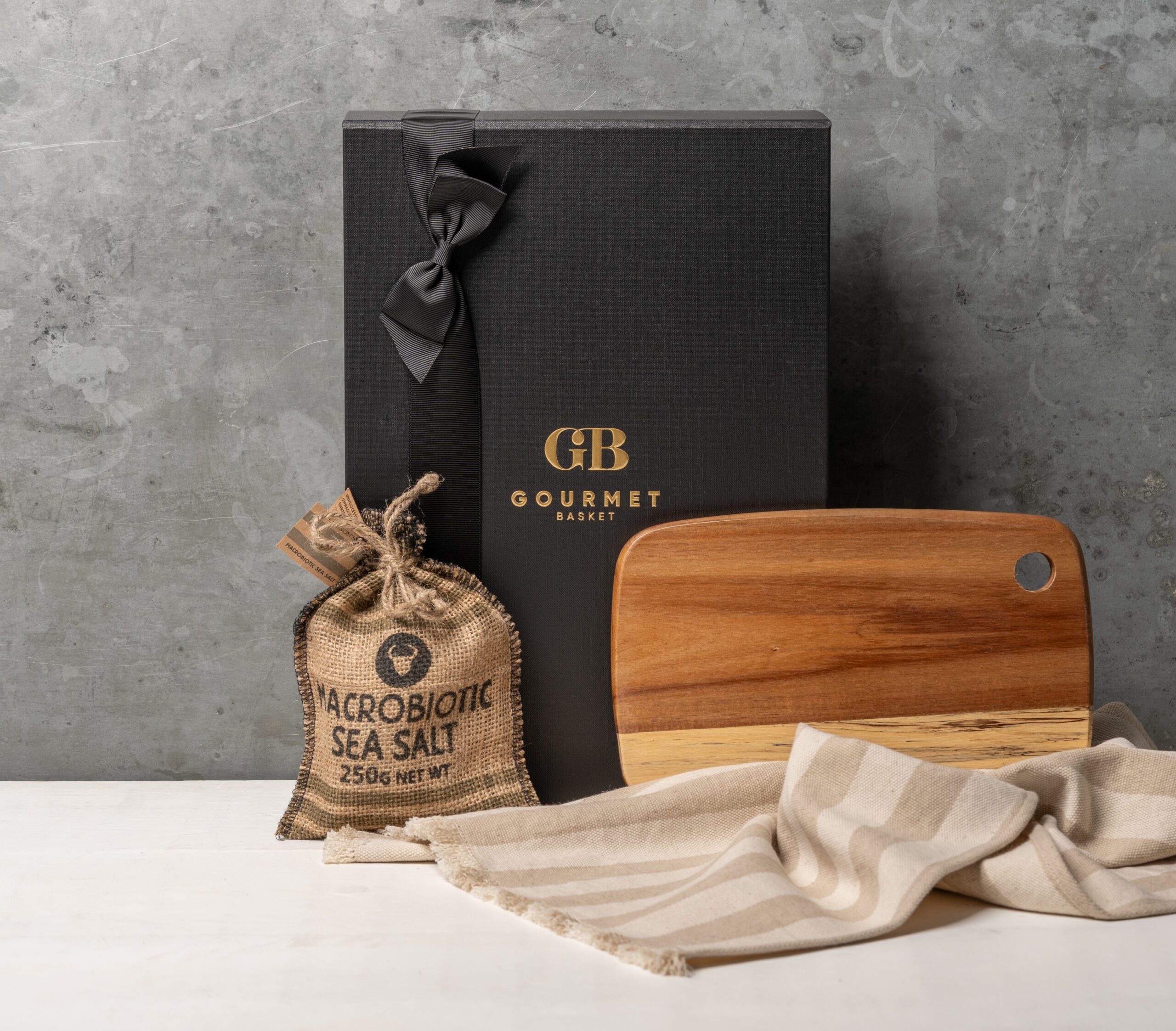 Warmth and Welcome Hamper – GB Corporate Bulk Orders